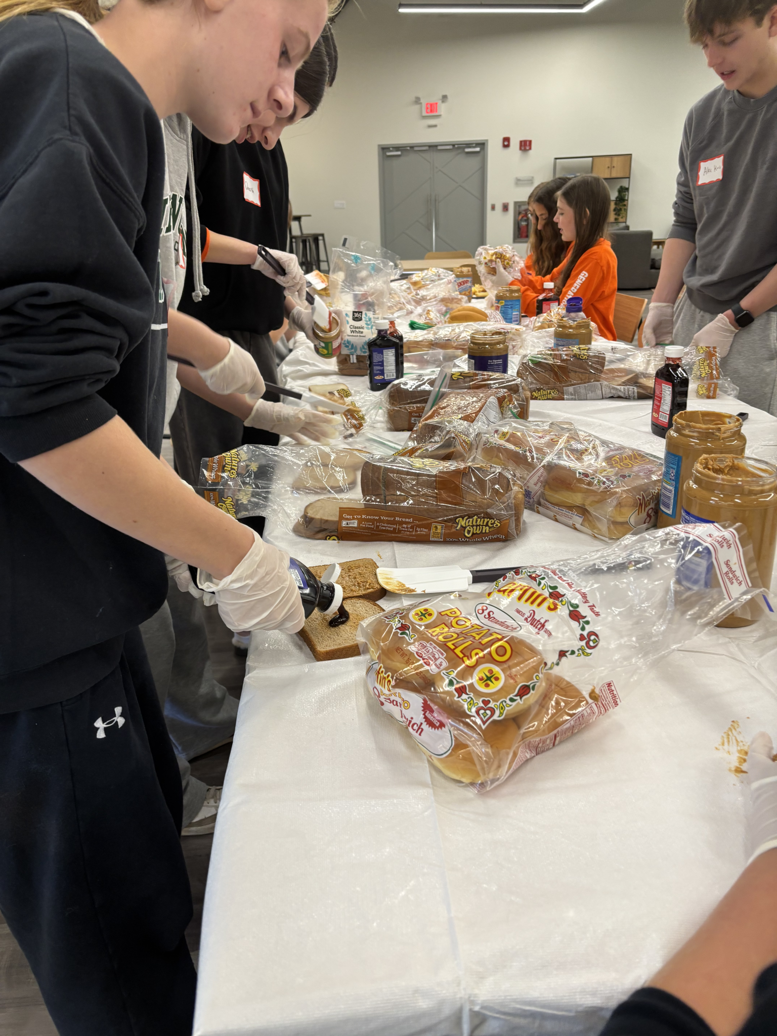 Generation Forward: Teen Volunteerism - Shames JCC
